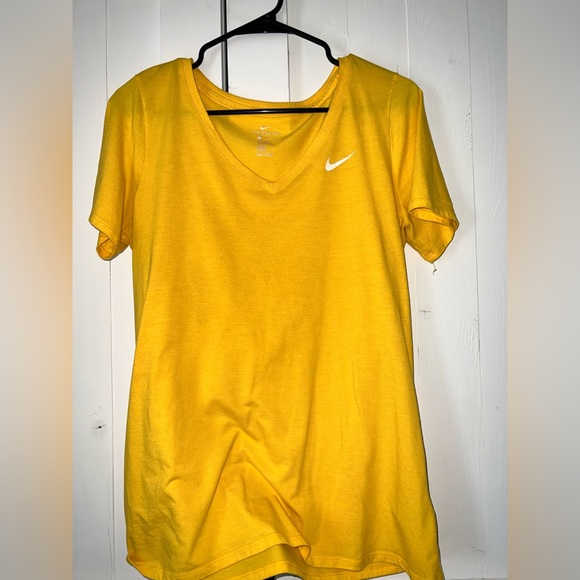 Nike | Tops | Nike Large | Poshmark